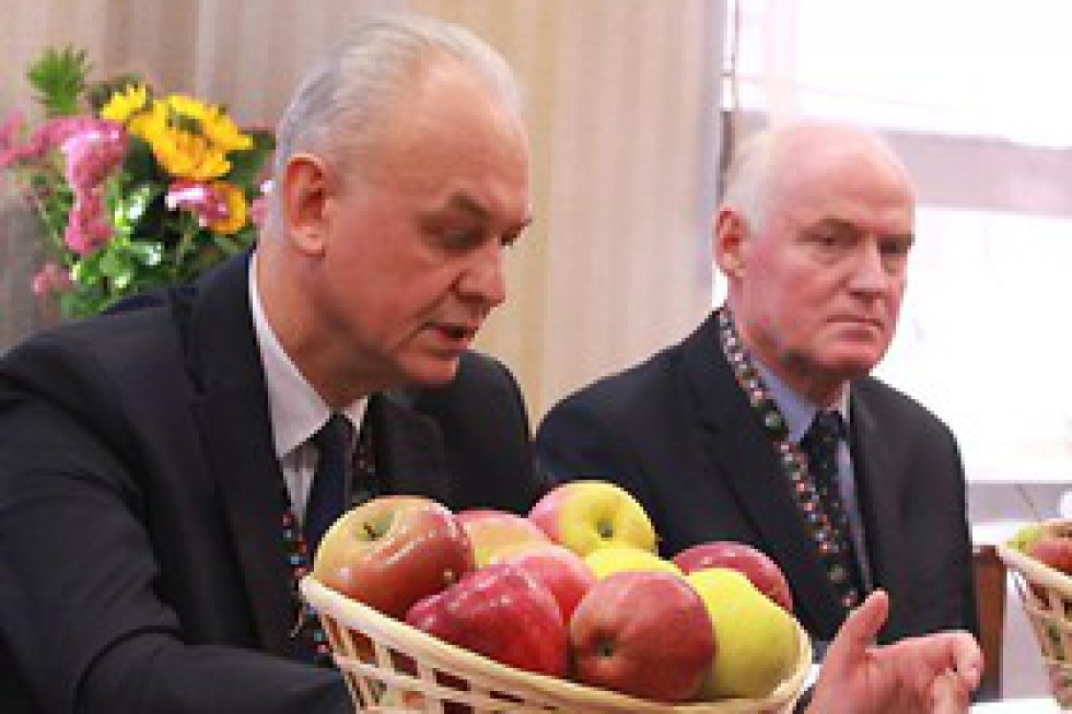 PIORiN uściśla współpracę na rzecz bezpieczeństwa żywności pochodzenia ...